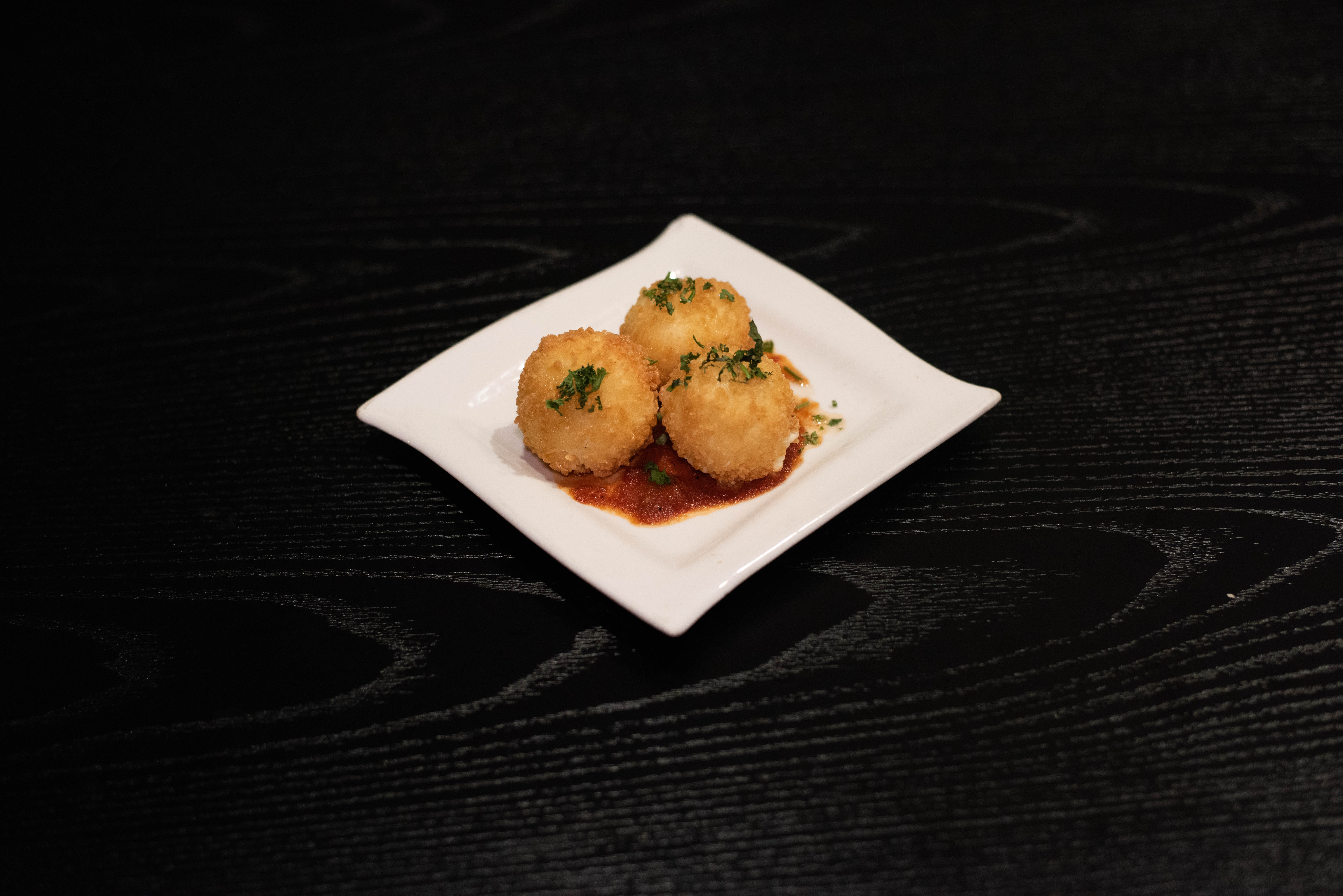 Gallery - Hitmans Bar